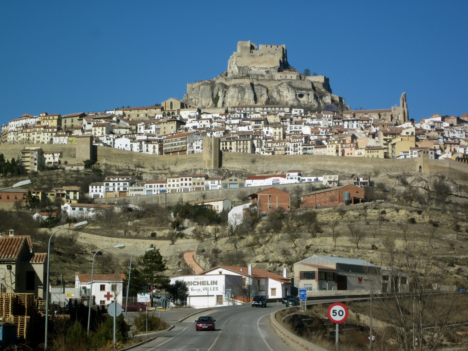 Mi Vida Valendrileña: Morella- High Altitudes and Low Temps