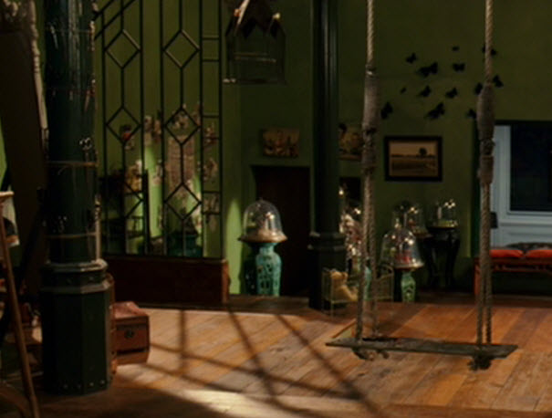 she moves the furniture: Film Interiors: Penelope
