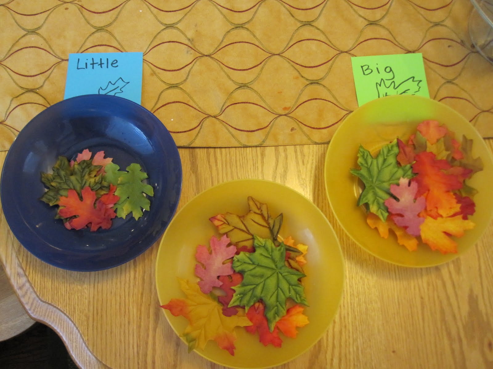 Toddler Approved!: Autumn Leaf Sorting