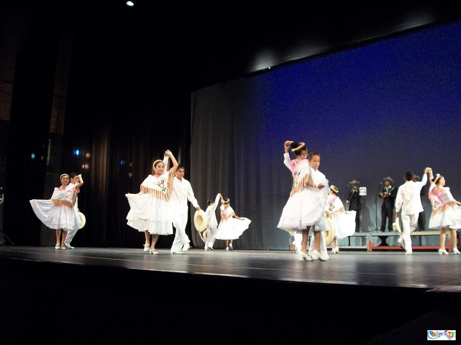 Colimarte: Grupo de Danza Folklorica "Hueyatlatoani Colimotl"