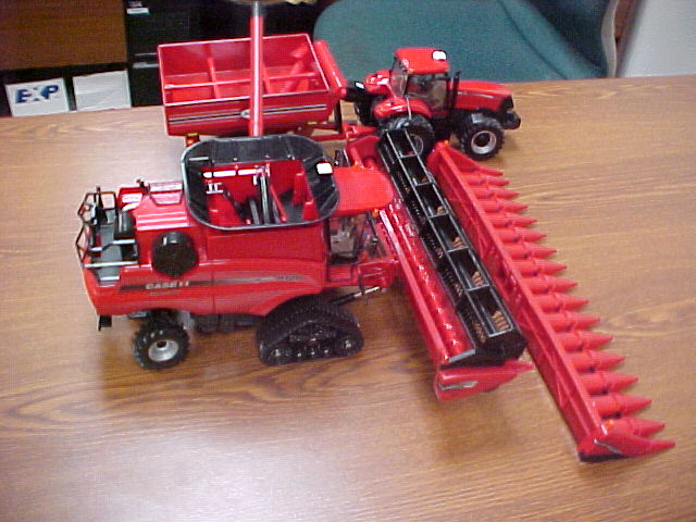 Ertl Blog: New 1/32nd Case IH 9120 Tracked Combine