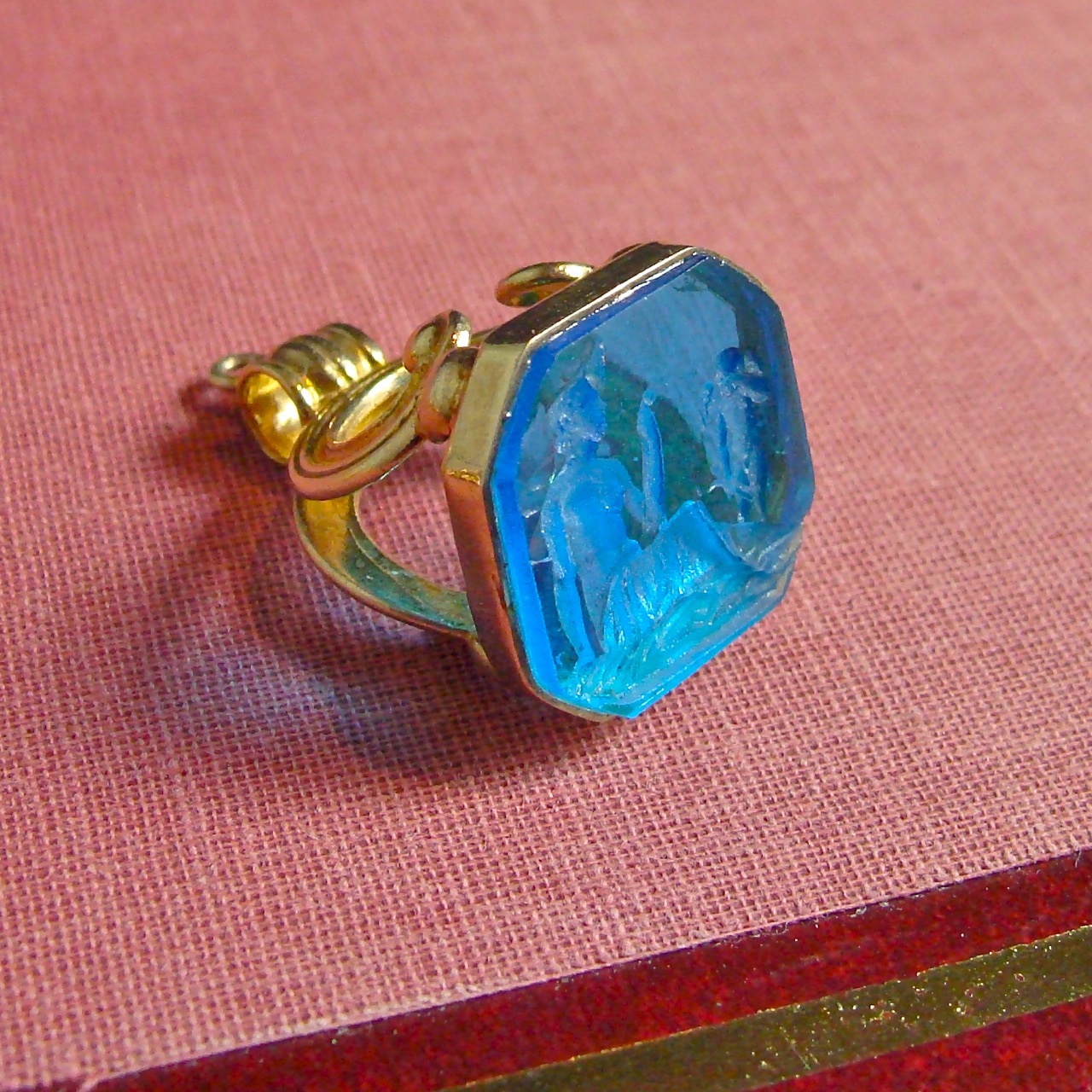 Karen Sugarman Designs: A Fascination - Intaglios