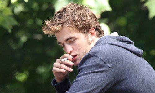 Twilight Continued...from another Point Of View: Tyler smoking on Alice ...