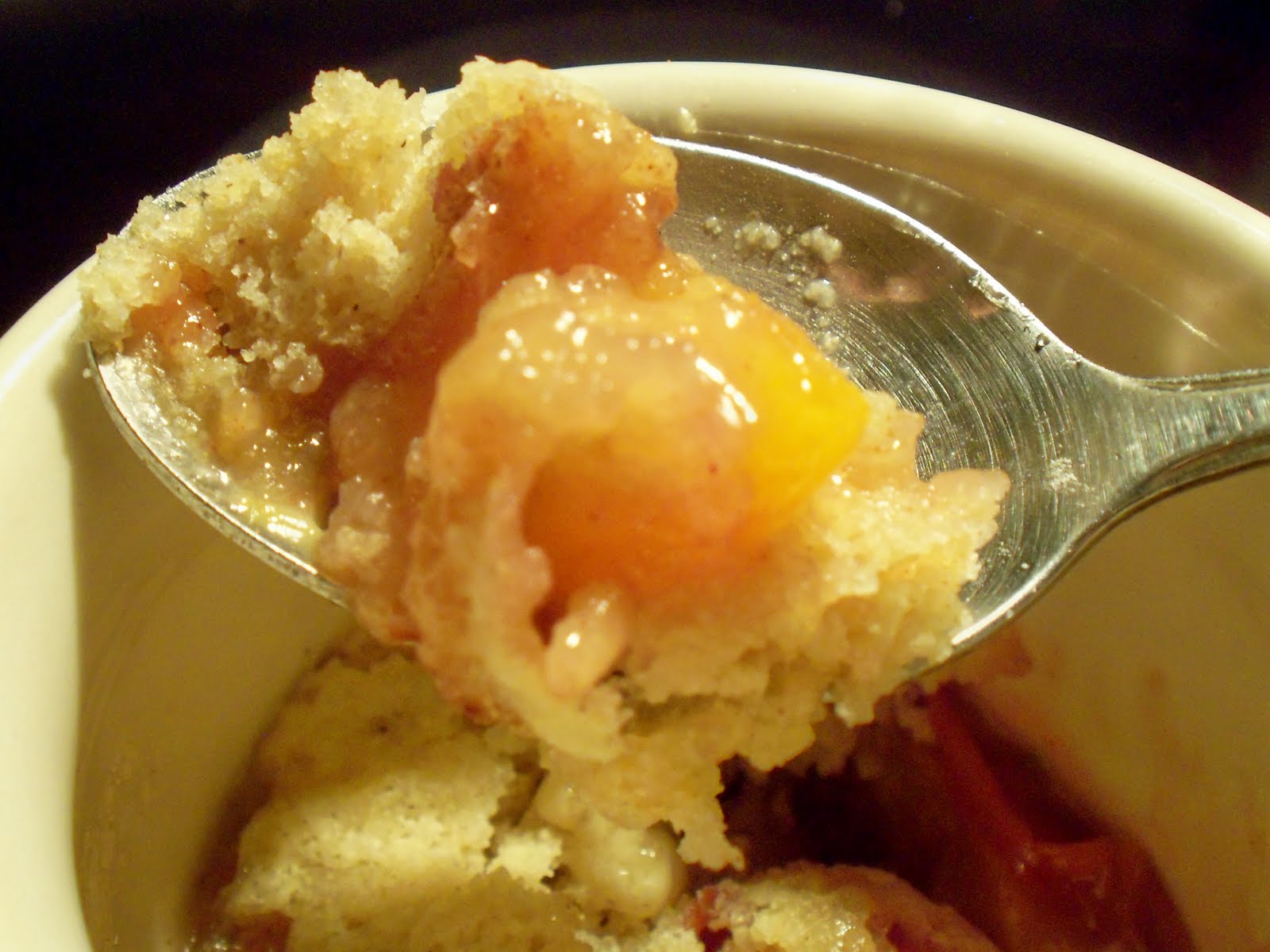 Well on Wheels - The traveling vegan chef: Cobbler in a Cup