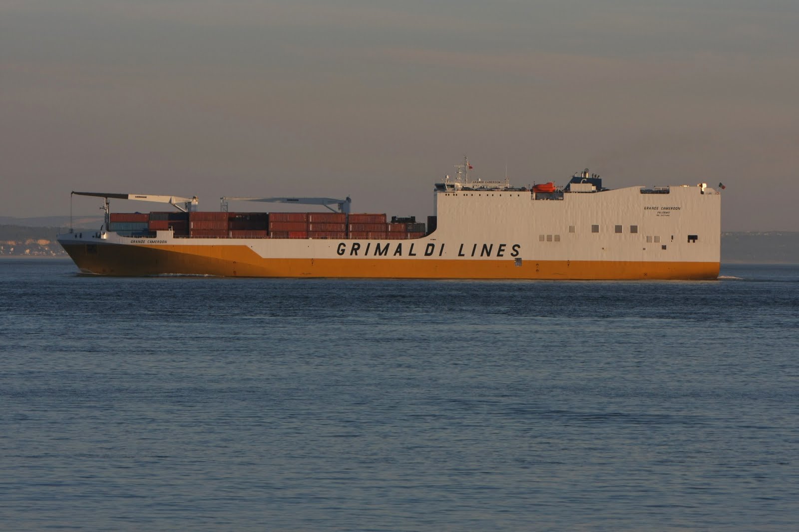 Ships Photo Gallery: GRANDE CAMEROON - Grimaldi Lines