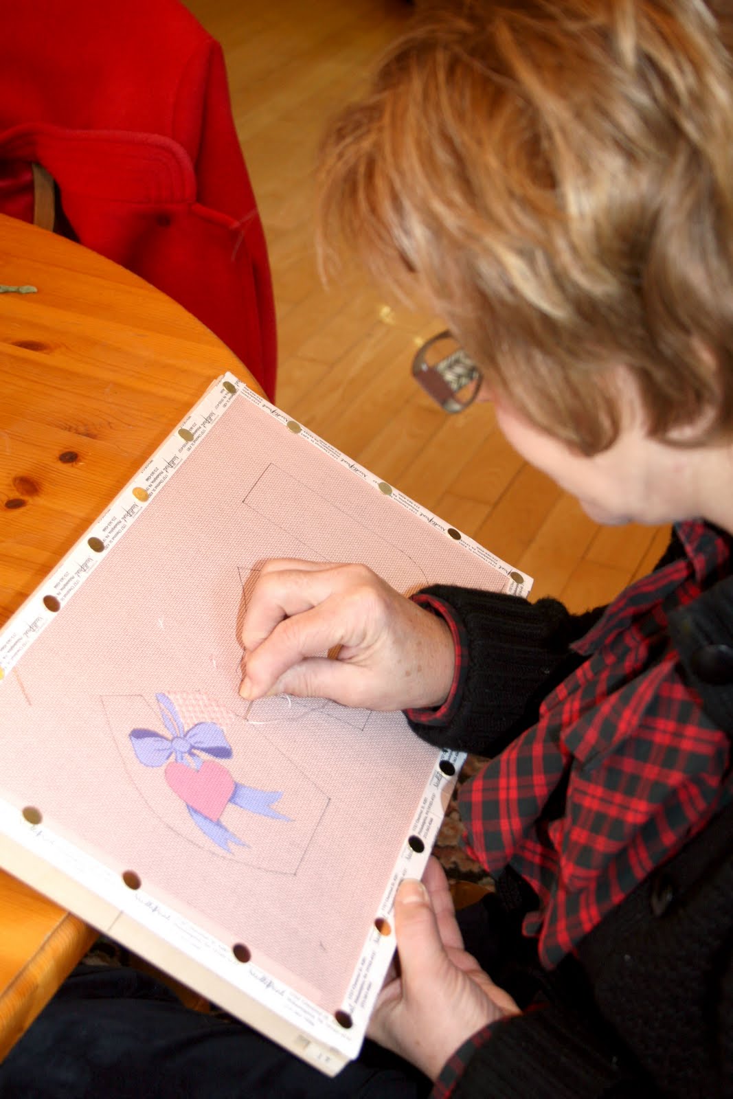 Rittenhouse Needlepoint: Needlepoint in 3D!