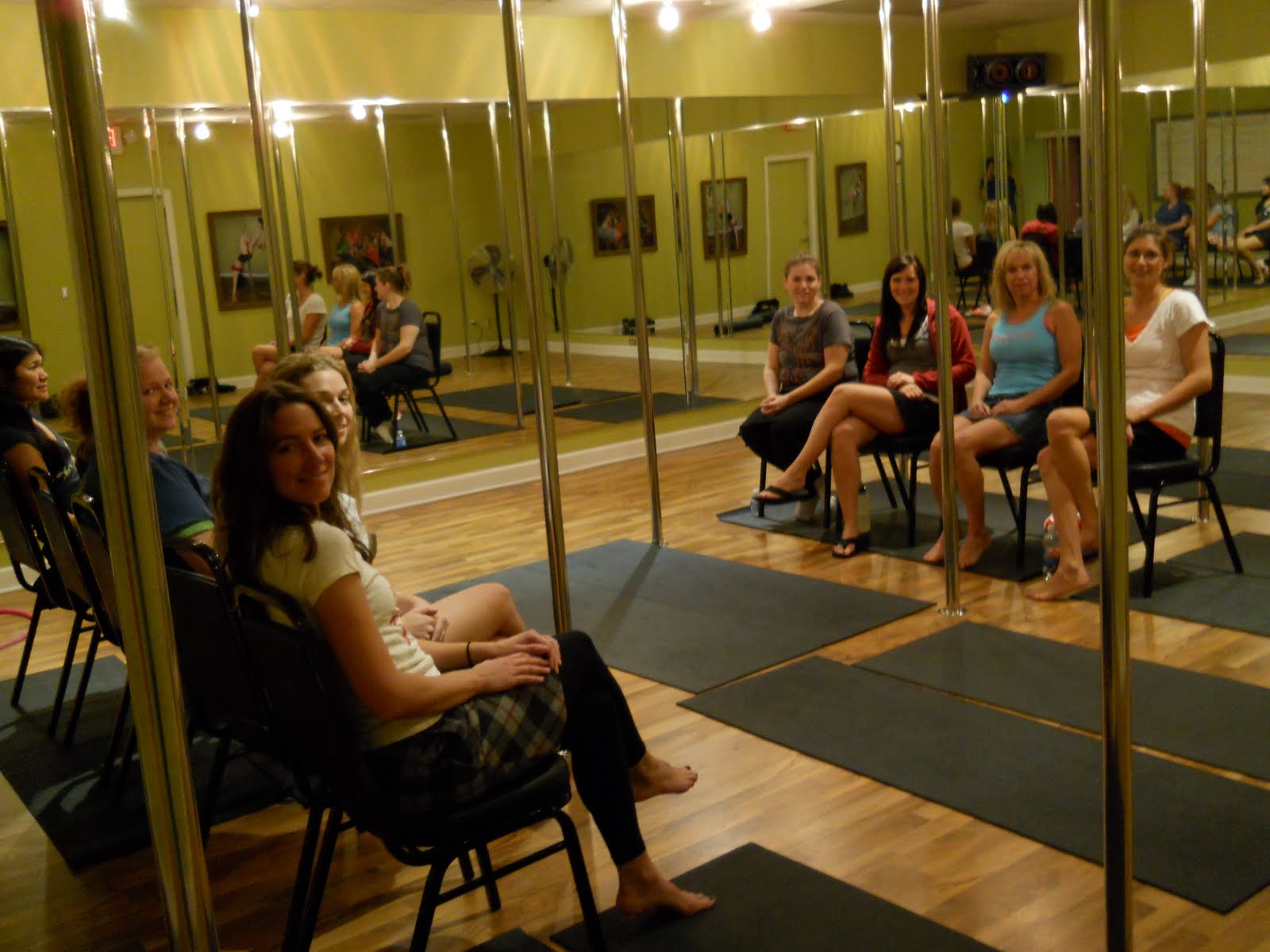 Lady Katherine: A Blog With a Touch o Sass: Trick AND Treat Strip Tease Workshop 10-10 Photos