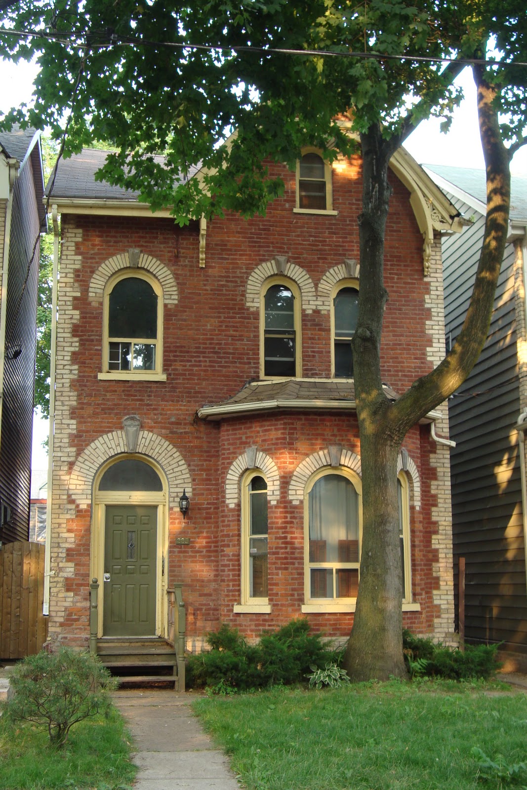 Toronto: Houses