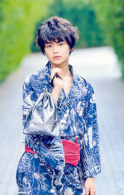 AzN Ongaku: [SCANS] M Graphic 6 - Nakamura Yuichi & Seto Kouji