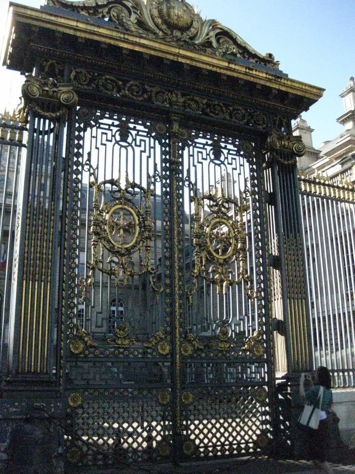 Palais de Justice gate