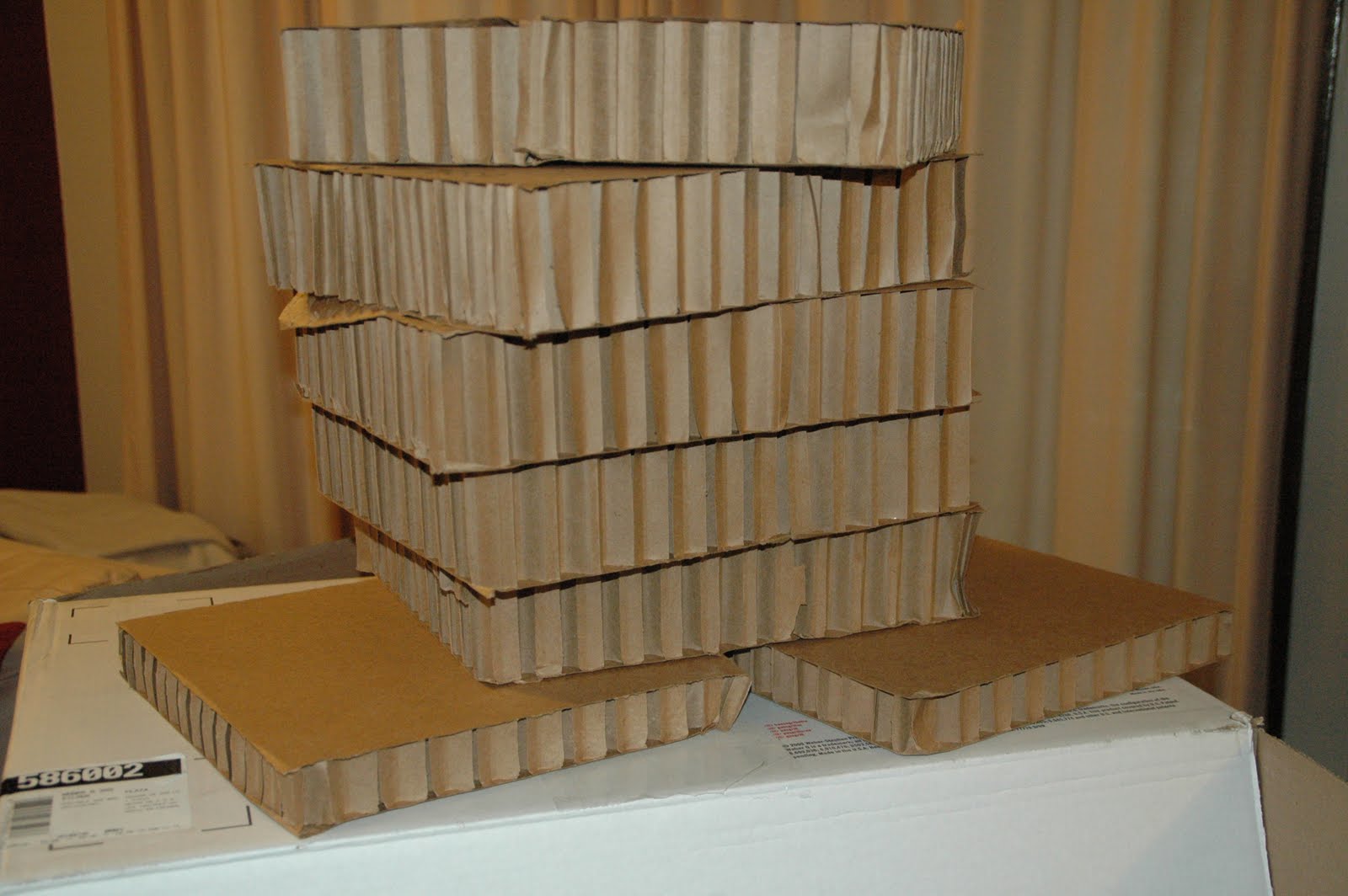 Mom's Daily Adventures!: DIY Cardboard Playhouse