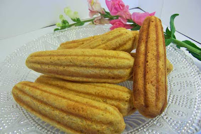 Gluten Free Foodie Heaven: Corn Bread Sticks