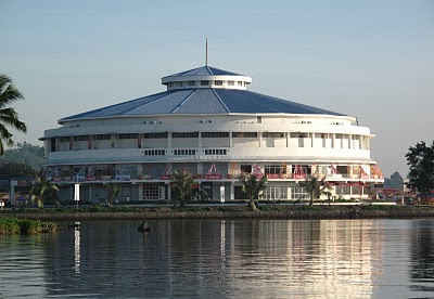 LEYTE-SAMAR: TACLOBAN CONVENTION CENTER