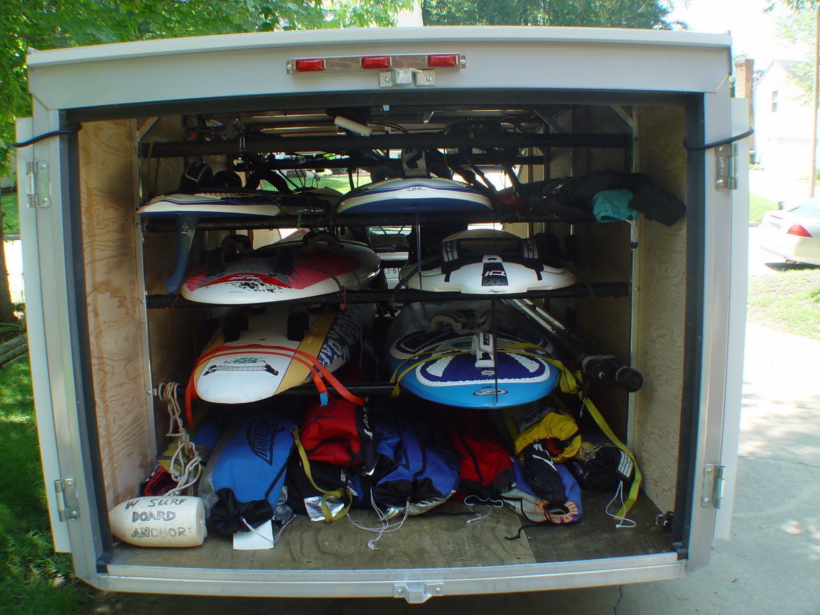 Chuck's Sea, Wind, Sky Chronicles: WINDSURFING TRAILER HERE!