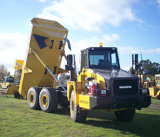 Heavy machinery: Dump Trucks