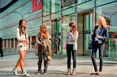 Cinematic Paradox: DVD--4.3.2.1