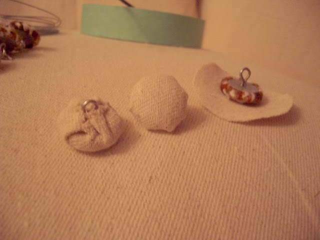 4 the love of wood: BUTTON TUFTING MY WAY - tutorial