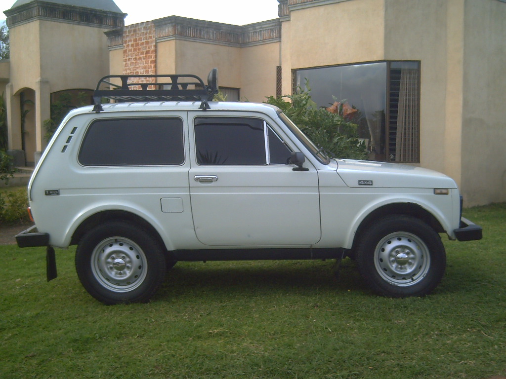 LADA - Costa Rica: Niva a la carga!!