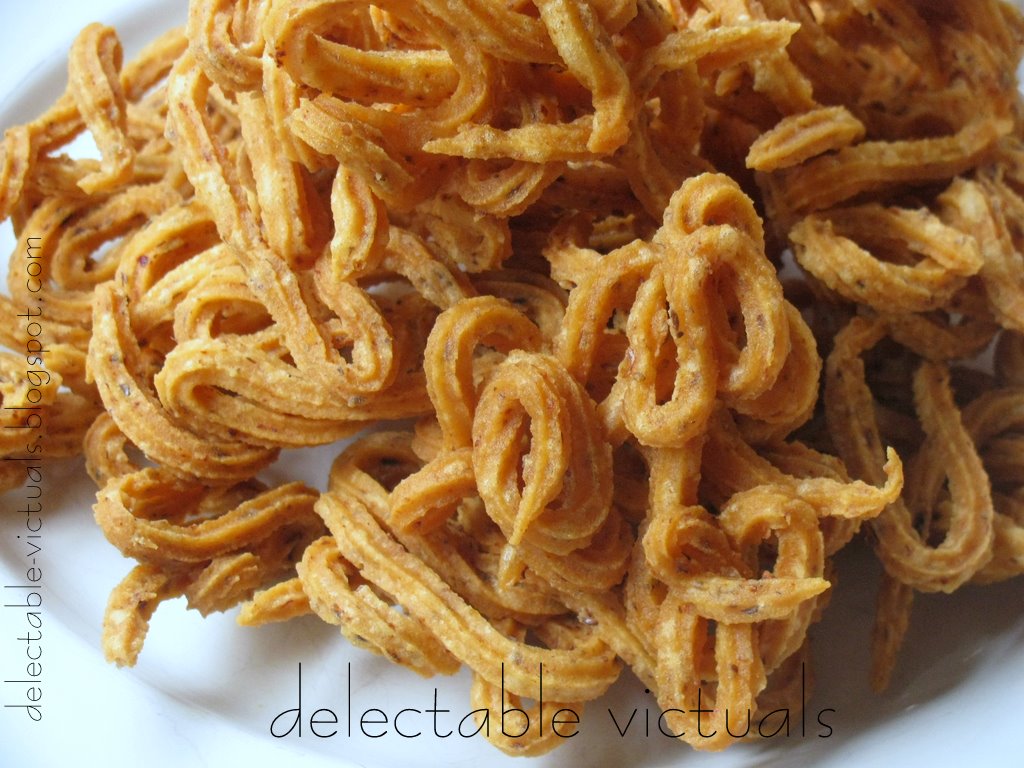 Delectable Victuals: Muthusaram, Karasev: Savory Indian Snacks