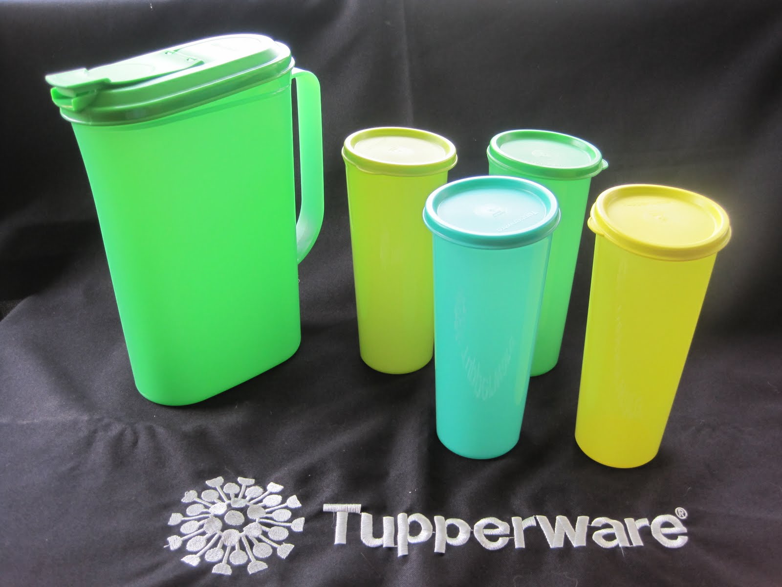Tupperware You Are: Sample Sale Items