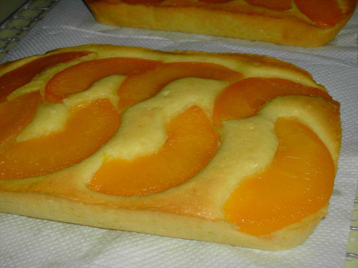 Blessed Homemaker: Fruit Pastry