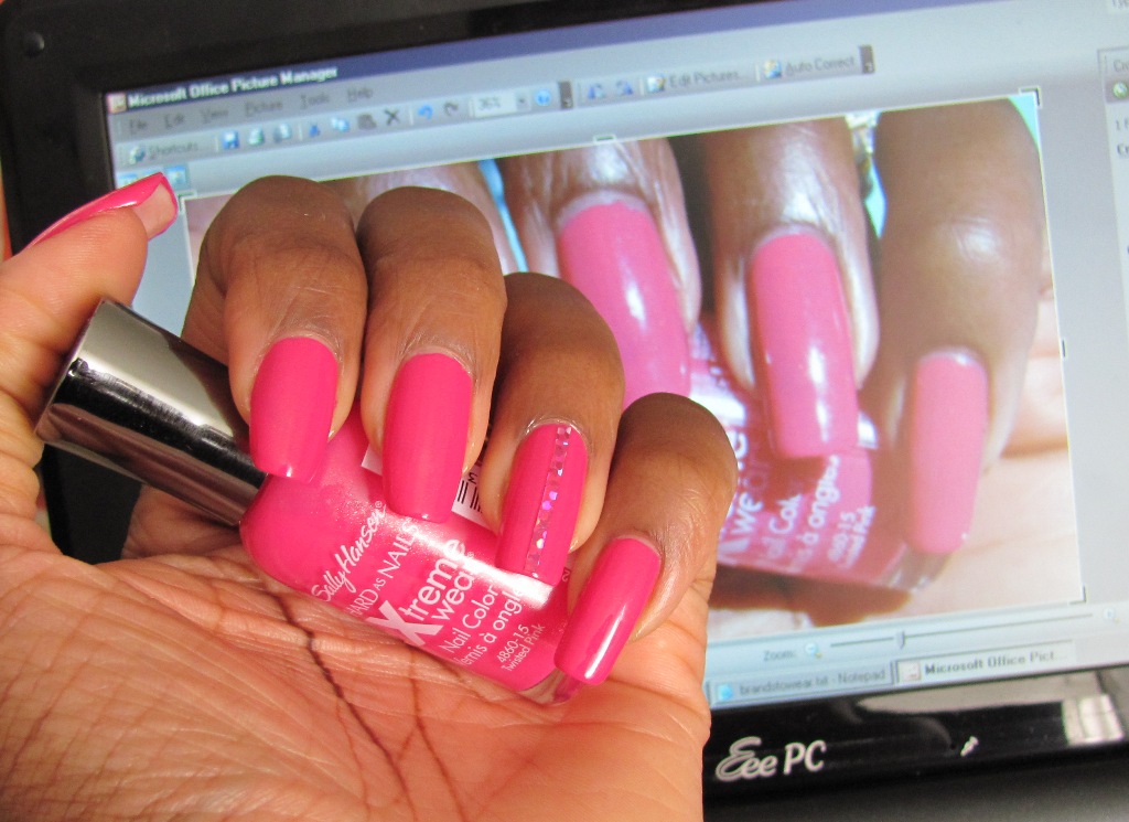 ANOTHER Bottle of Polish?!: Sally Hansen Xtreme Wear - Twisted Pink