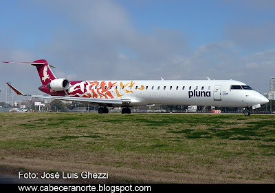 Pluna completa su flota de 10 aviones