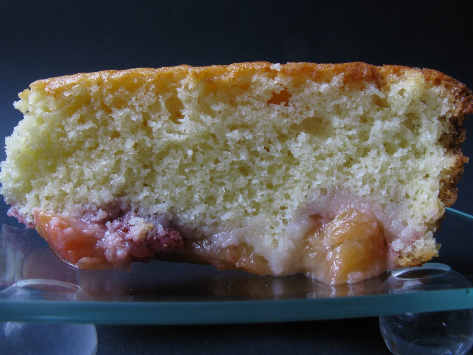 Au gré du marché: Pouding aux fraises, à l'ananas et à la rhubarbe