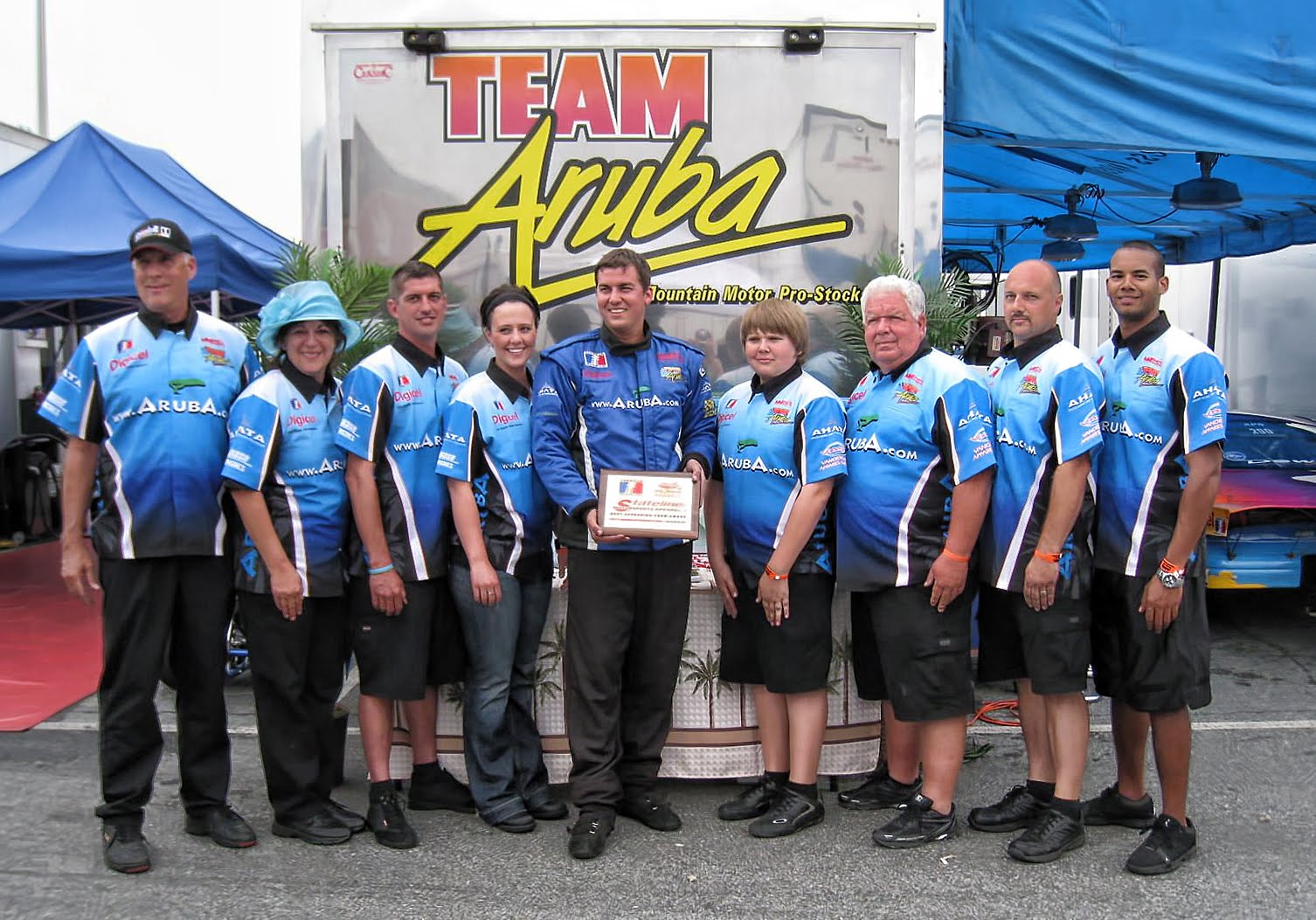 Drag Racing News Daily: Team Aruba Wins ‘Best-Appearing Crew’ Award at ...