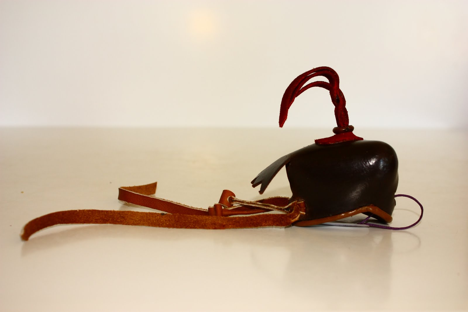 CAPERUZAS PARA RAPACES: CAPERUZAS PARA RAPACES