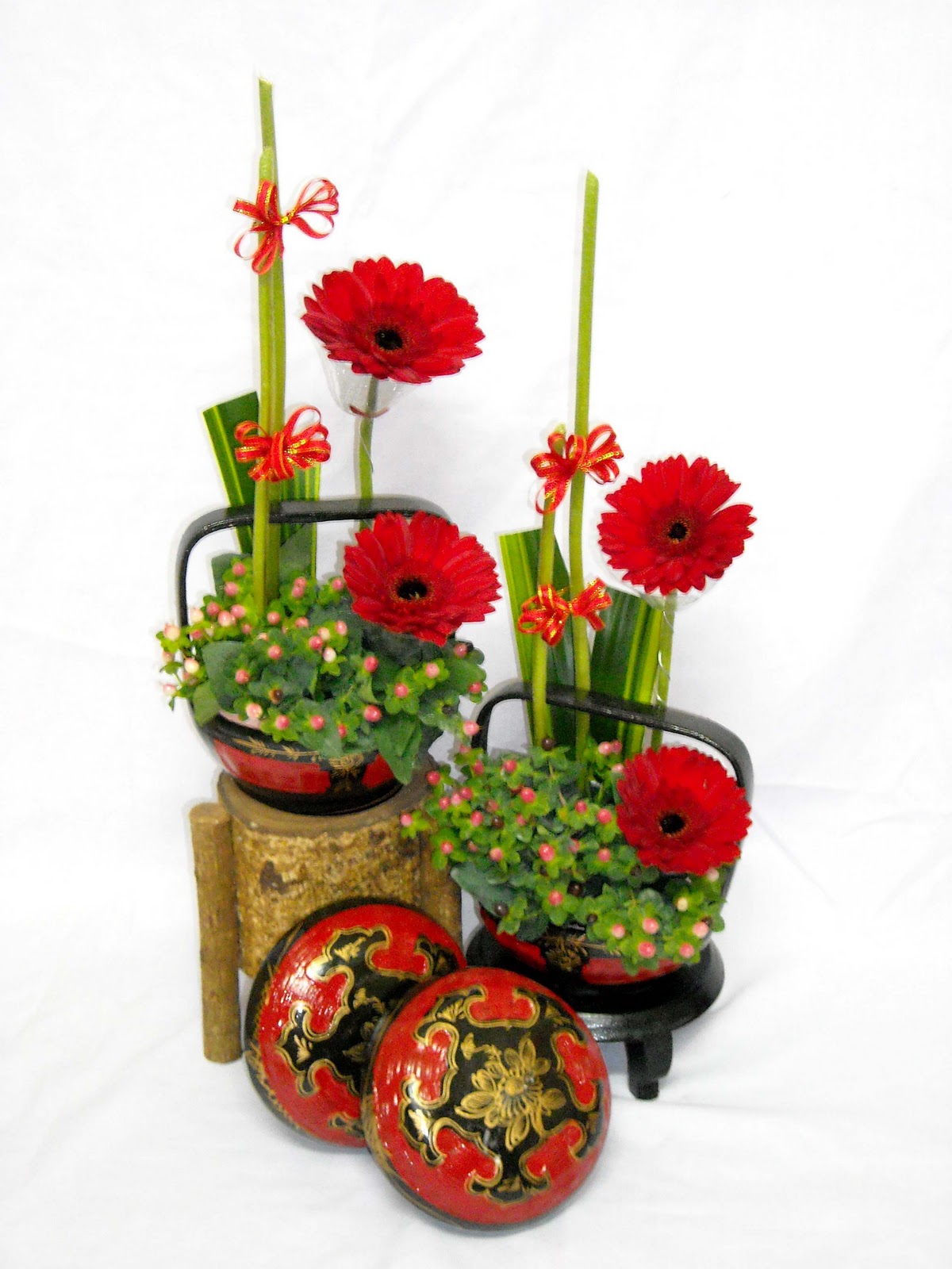 Pretty Pompoms Florist: CNY Arrangement