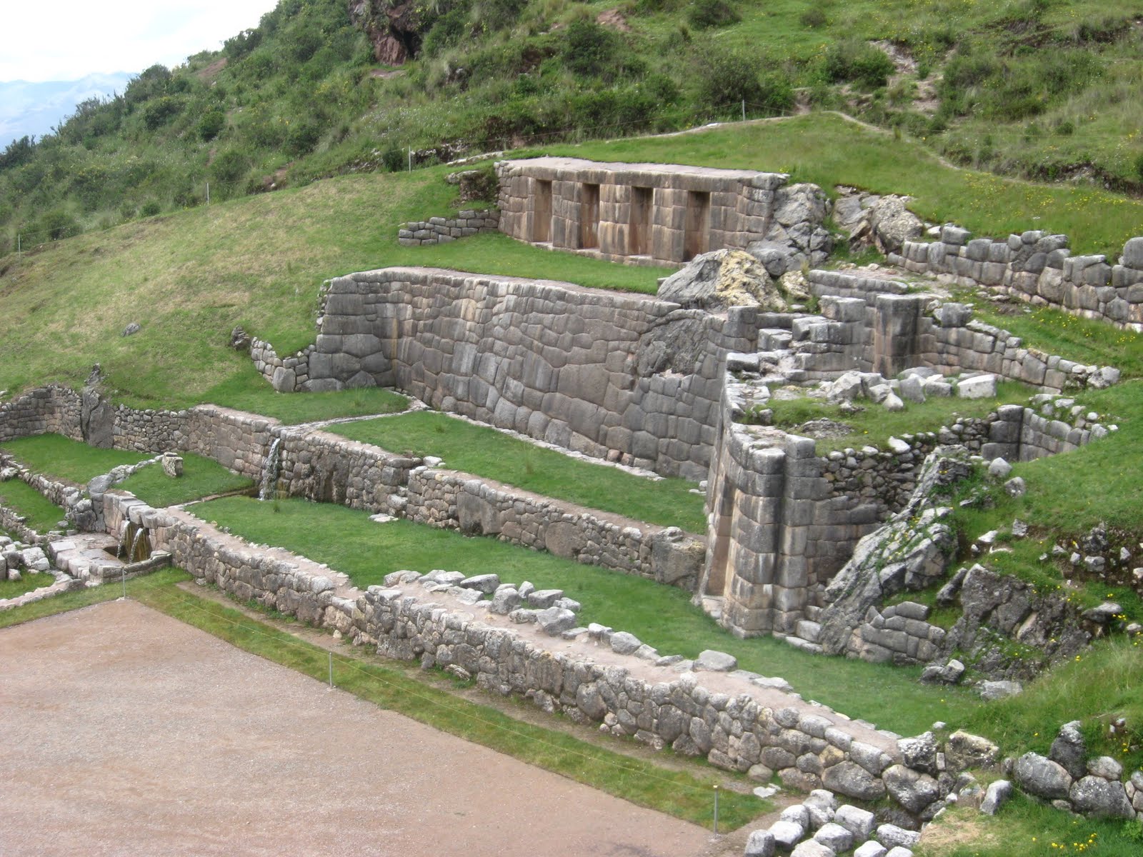 Wally's Excursion: Inca ruins, 2010