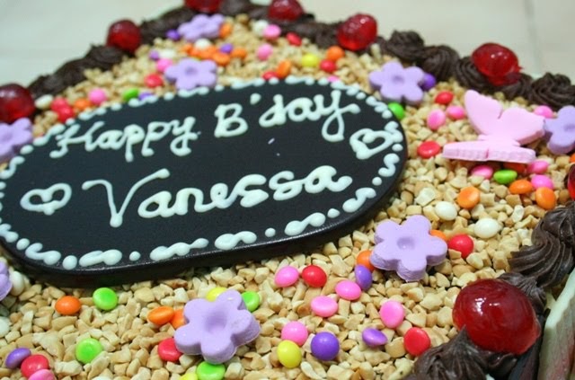 Joris Kitchen Chocolate Cake For Vanessa Birthday