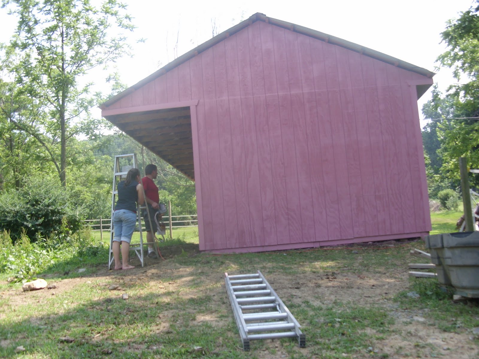 Creekside Cottage: Pink Barn