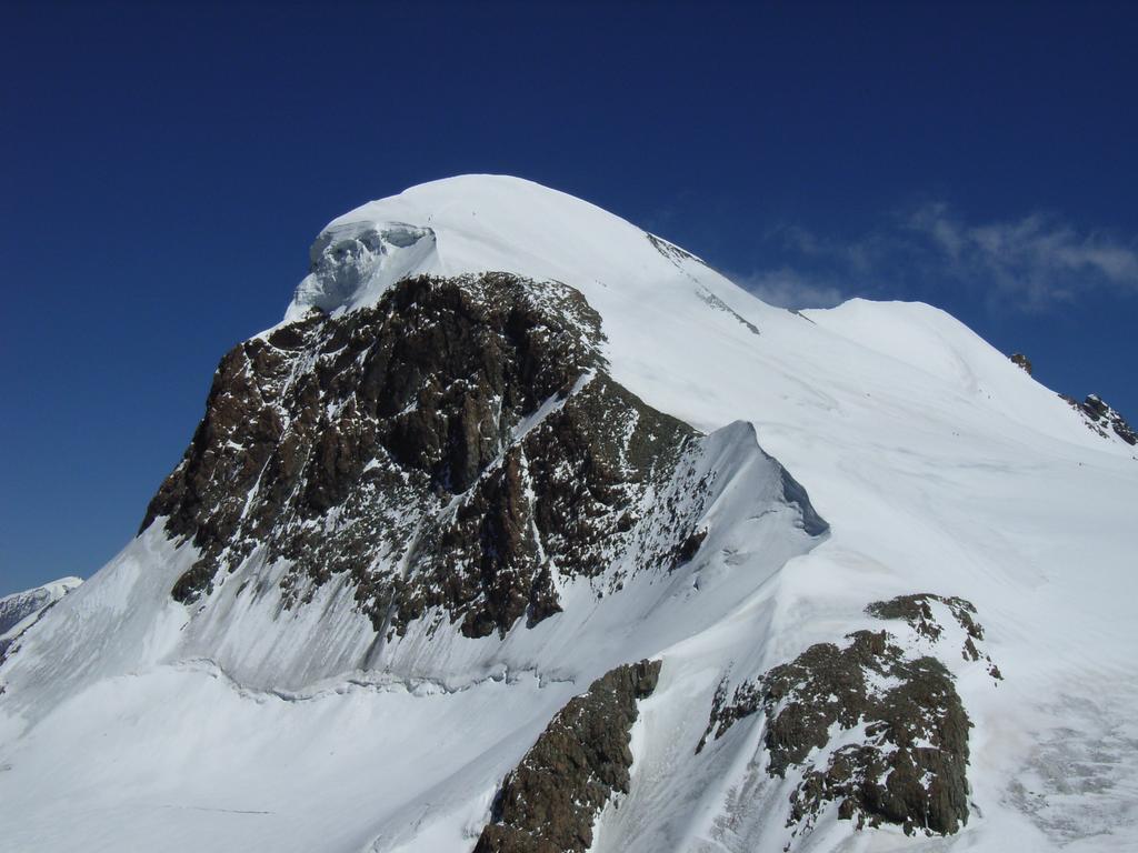 MACONGRANPENALERECAGIU: Breithorn Occidentale 4165 m e Centrale 4160 m