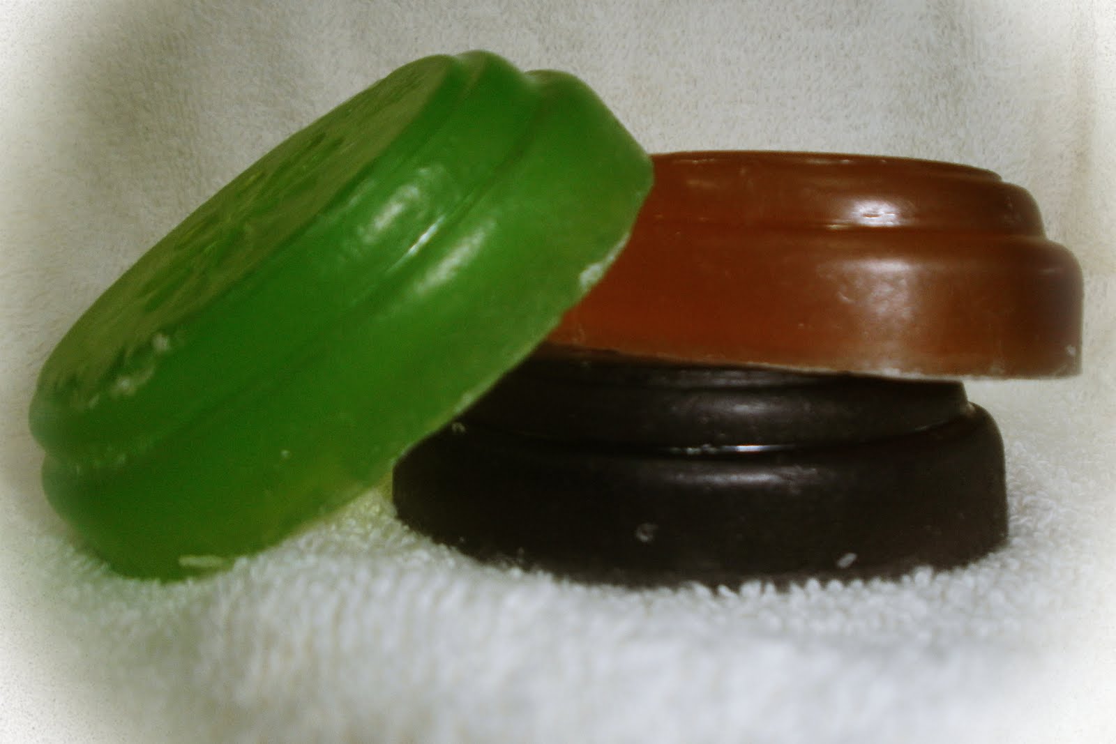 OnlyHibiscus Niza: Natural handmade glycerin soap