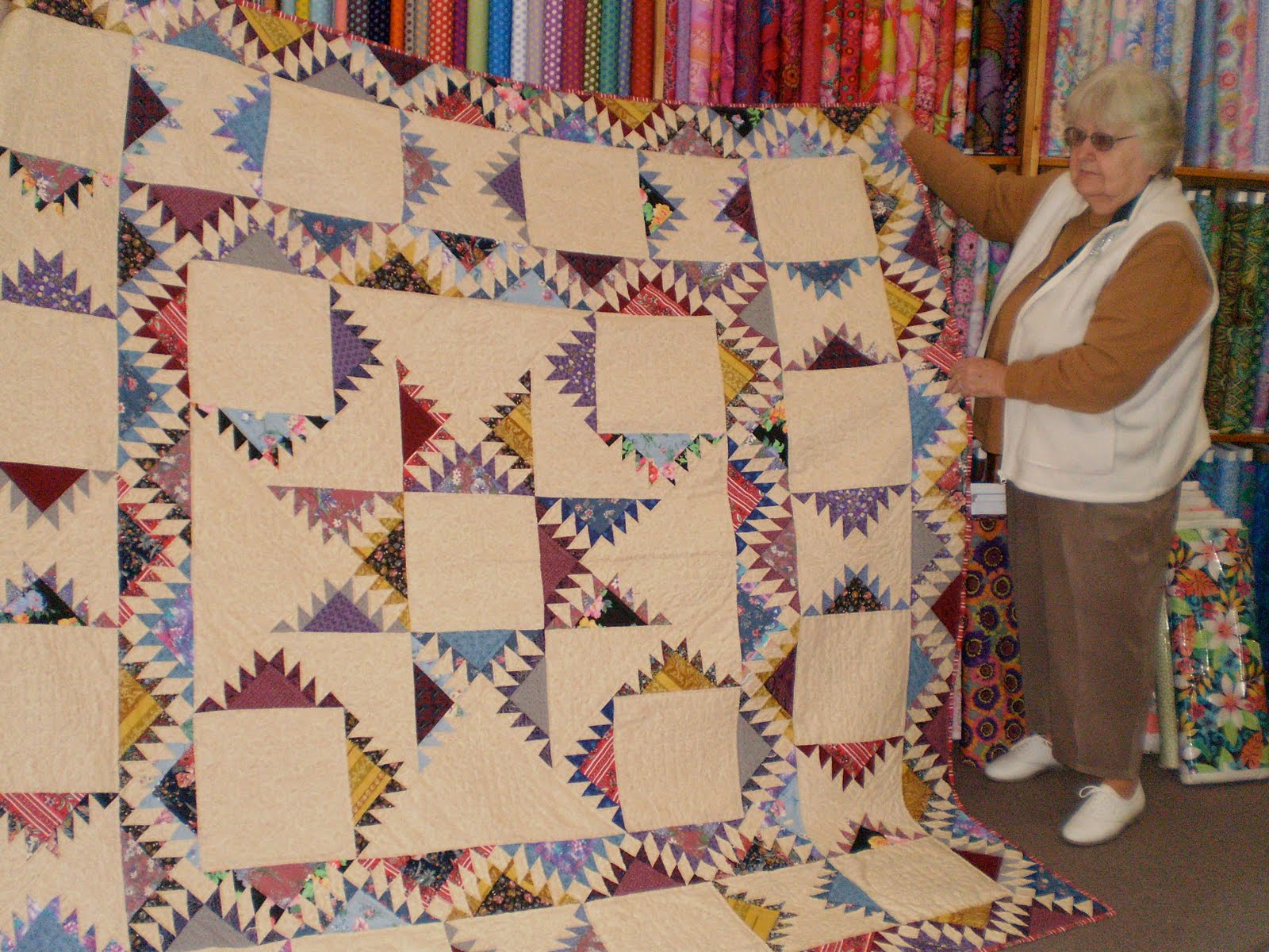 Delectable Mountains Variations - WARNING Quilter's eye candy overdose ...