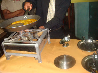 EL BUEN MAITRE D' HOTEL: Bananas Flambe (Servicio Gueridon) Estudiantes ...