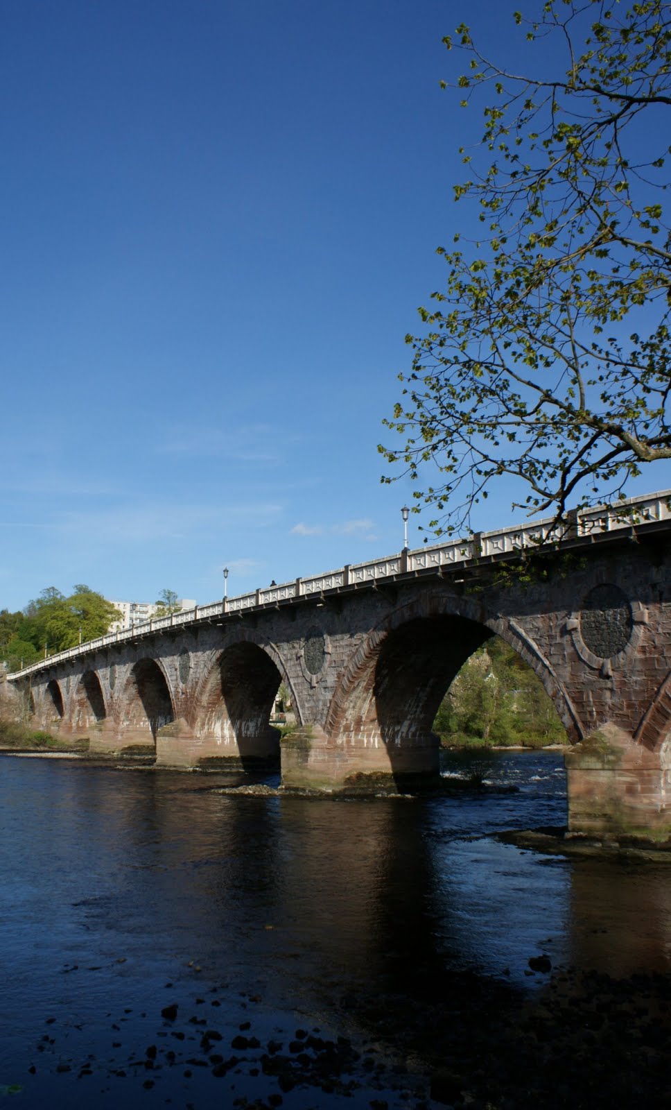 Tour Scotland: May 8th Photograph River Tay Scotland