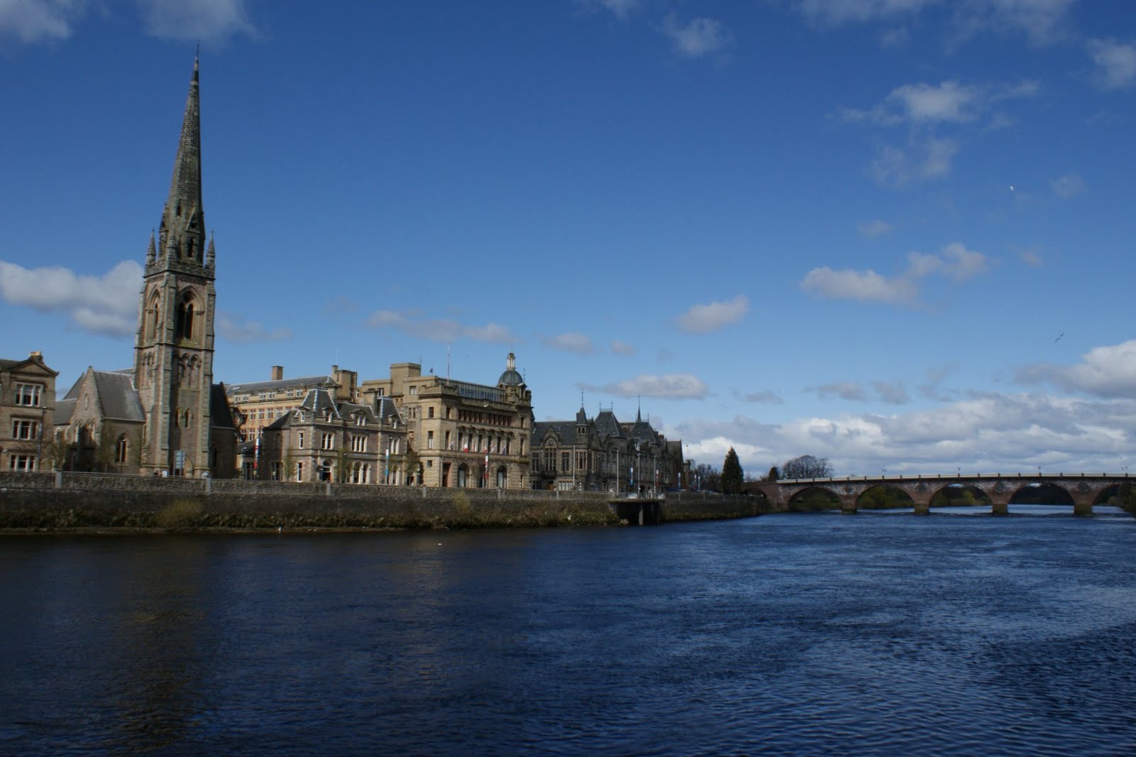 Tour Scotland: April 21st Photograph Perth Scotland