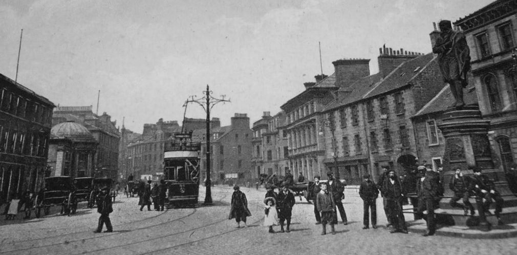 Tour Scotland: Old Photograph Bernard Street Leith Scotland