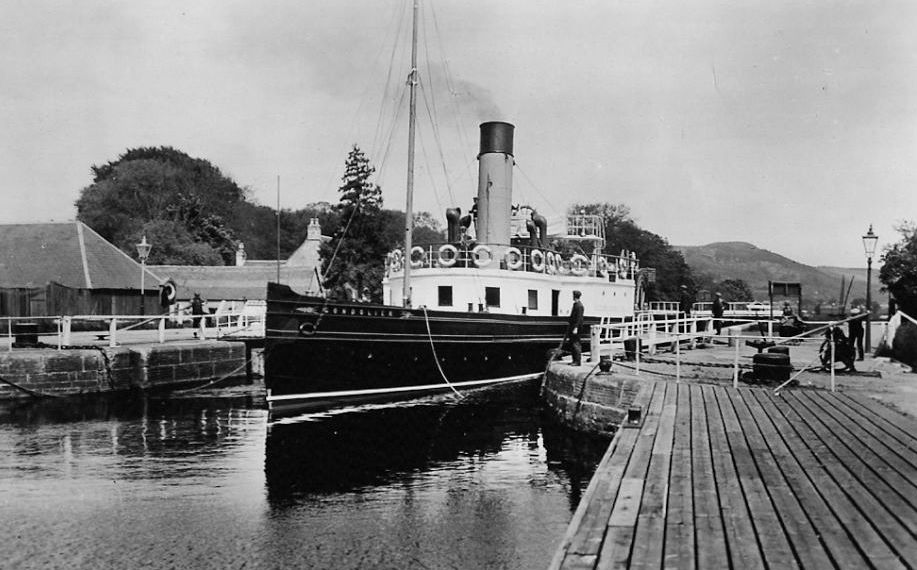 Tour Scotland: Old Photographs Caledonian Canal Scotland