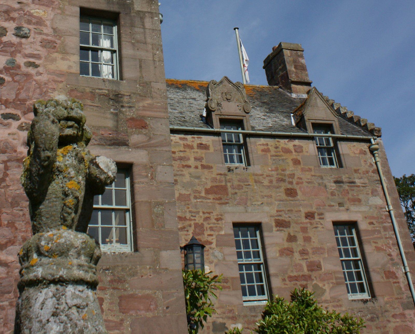 Tour Scotland: Tour Scotland Photographs Fingask Castle