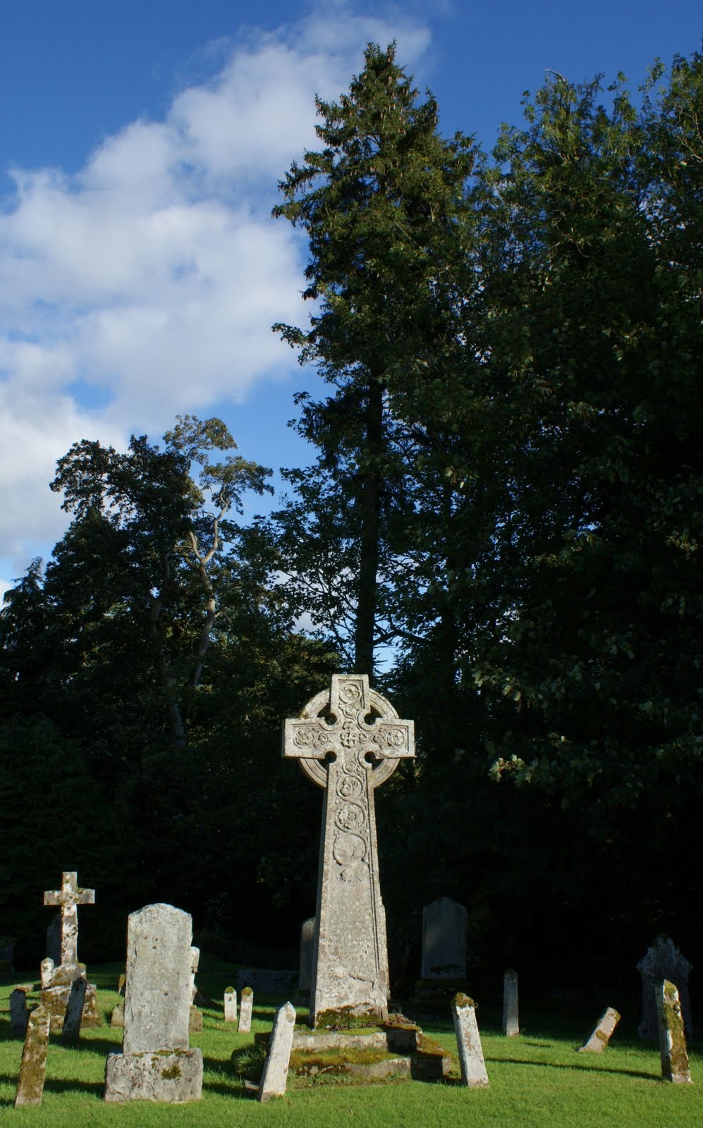 Tour Scotland: September 24th Photograph Cemetery Aberdalgie Scotland