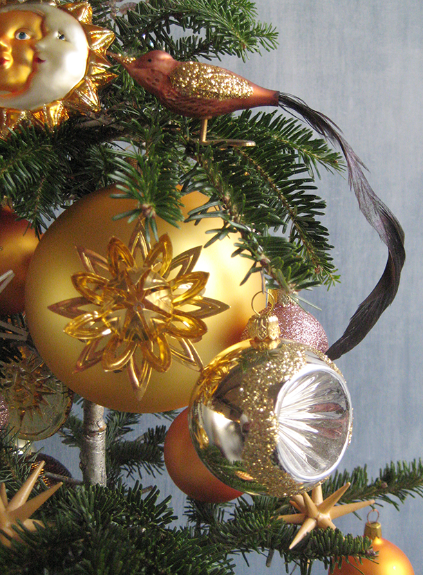 The Decorated Tree: here comes the sun