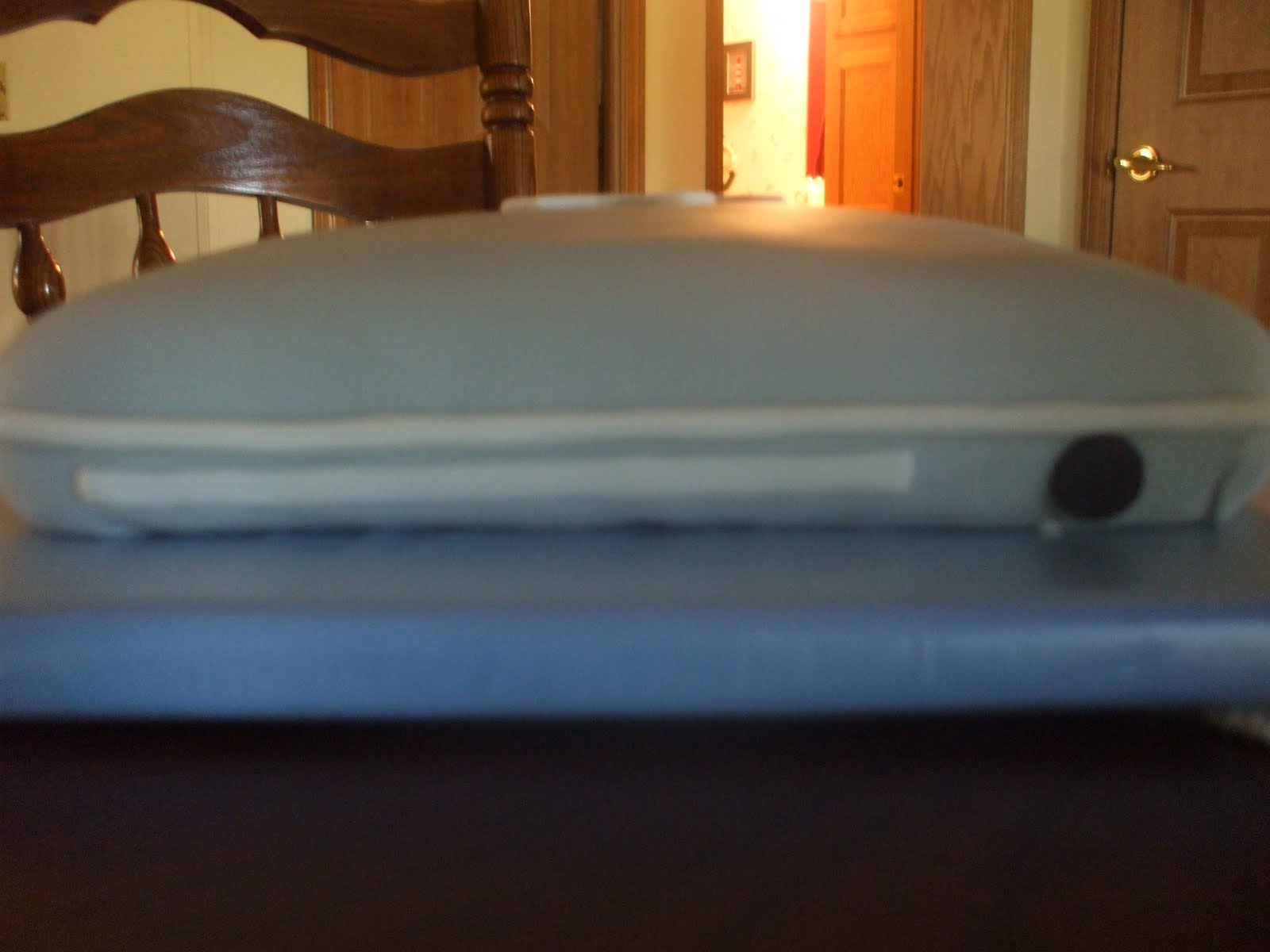 The Simple Cake: Apple Laptop/Computer Cake