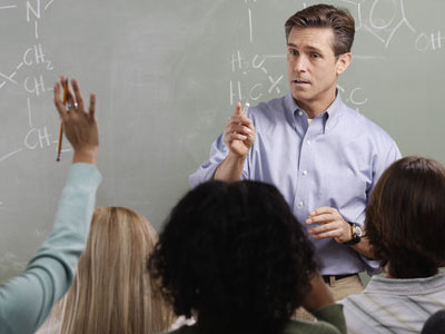 Esencia de la enseñanza universitaria: En que consiste enseñar...