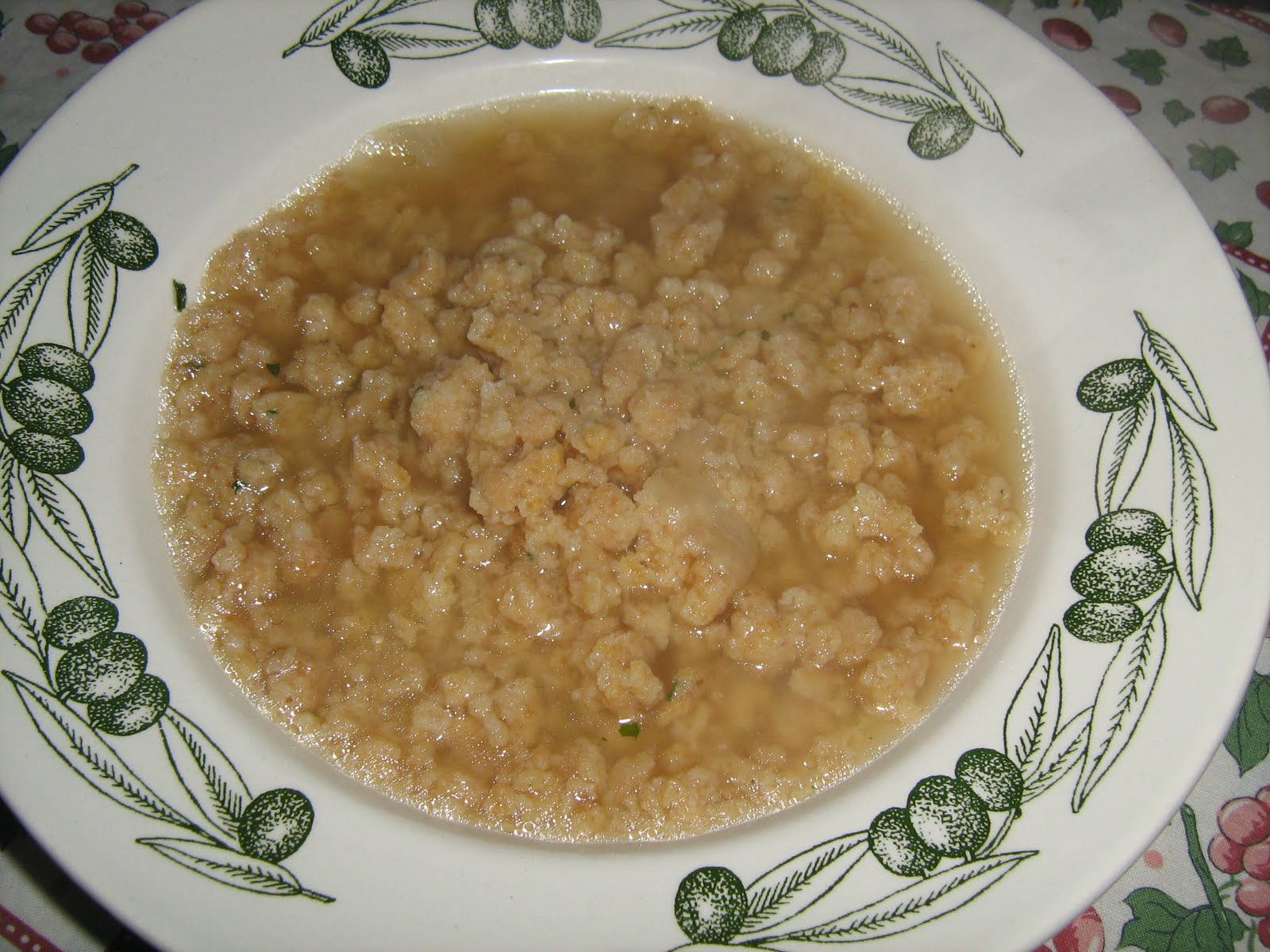 Zuppe e minestre: Pasta rasa in brodo