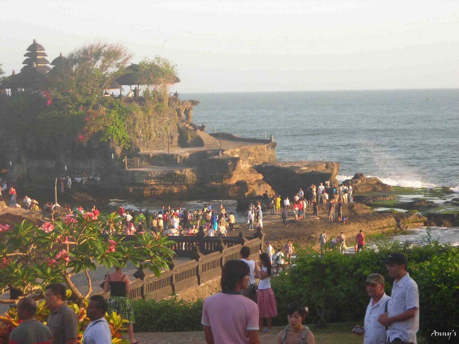 Tanah Lot ~ Holiday