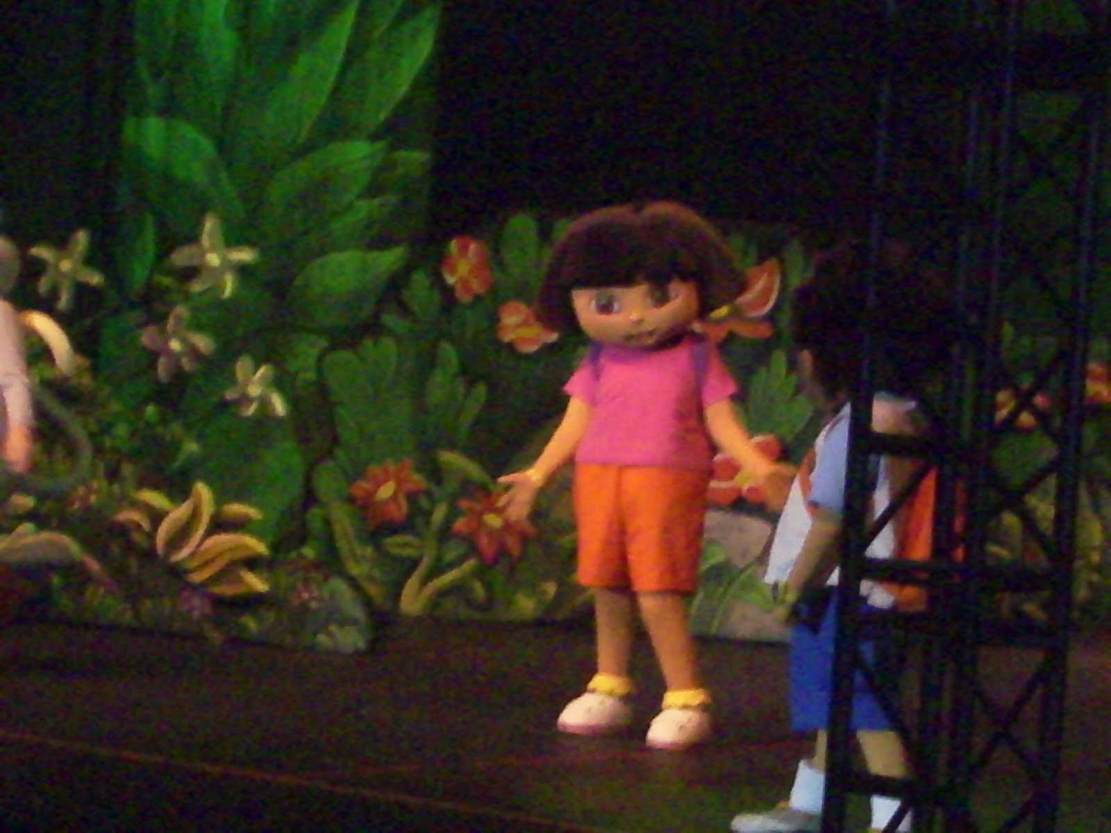The Pura Vida Mommy: Dora The Explorer Live